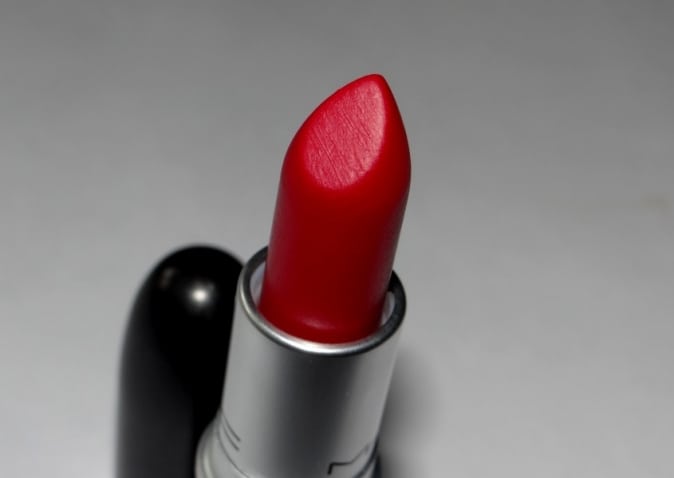De iconische MAC Ruby Woo lipstick - LovestoHAVE